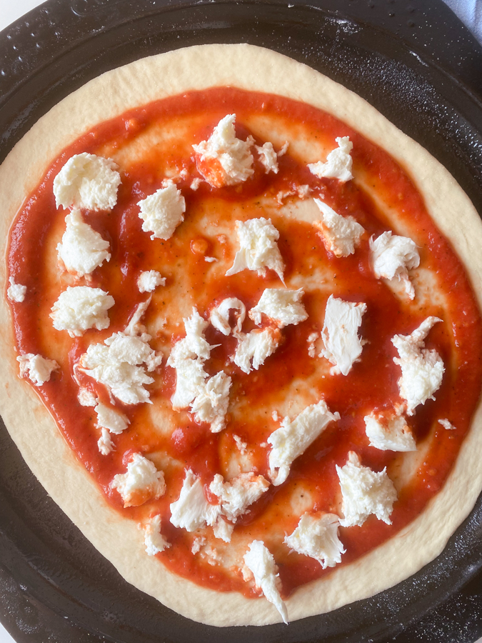 How to make Ham and Cheese Pizza - The Simpler Kitchen